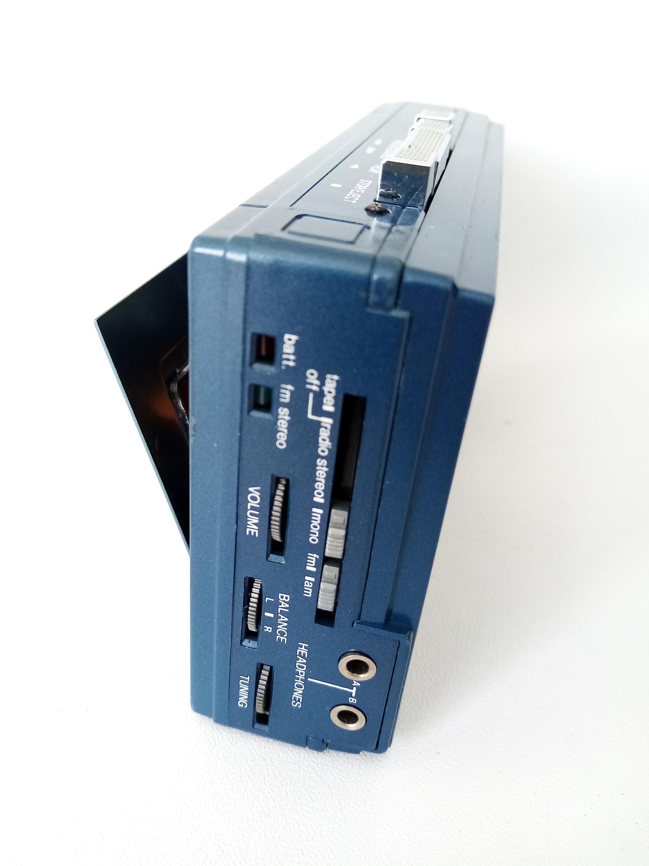 SONY Replica Walkman /radio KIMSONIC Model GX-83 Vintage Made in Hong ...