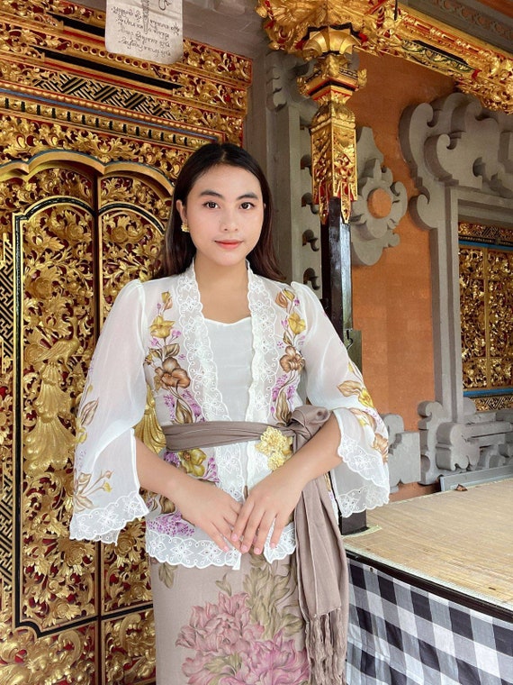 Traditional Indonesian Dress Kebaya Bali Dewatastar Etsy