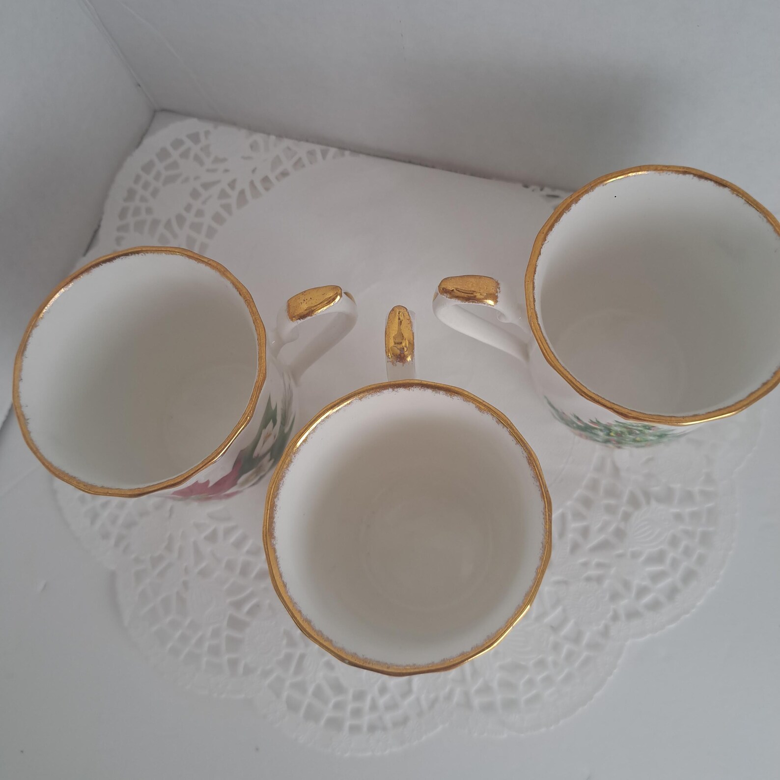 HM Royal Sutherland Fine Bone China Set of 3 Christmas Mugs Santa - Etsy