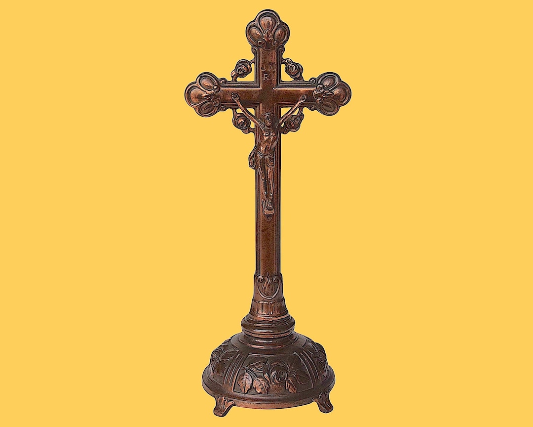 Art Nouveau INRI crucifix With rosary & Rose Decor on Pedestal ...