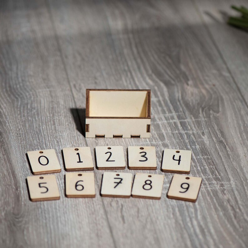 Christmas Countdown - a Unique Advent Calendar - Customizable / Winter ...