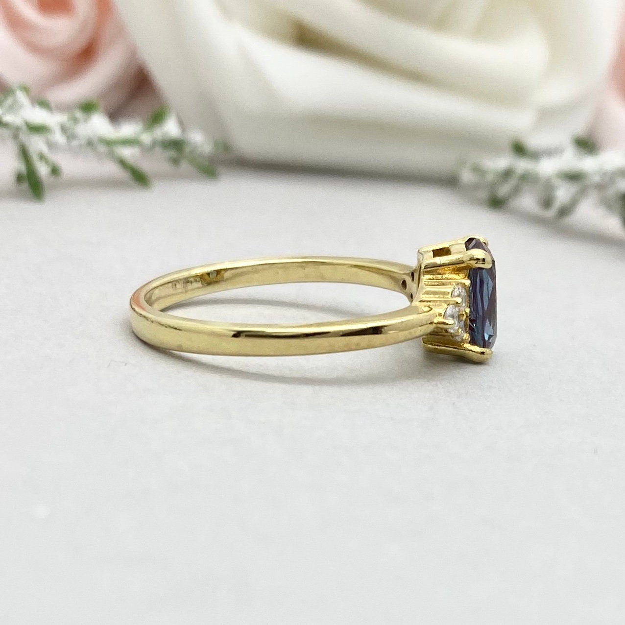 Oval Alexandrite Yellow Gold Engagement Ring Lab Alexandrite | Etsy