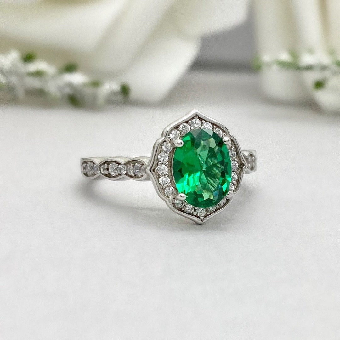 Oval Emerald Engagement Ring Lab Emerald Wedding Ring - Etsy
