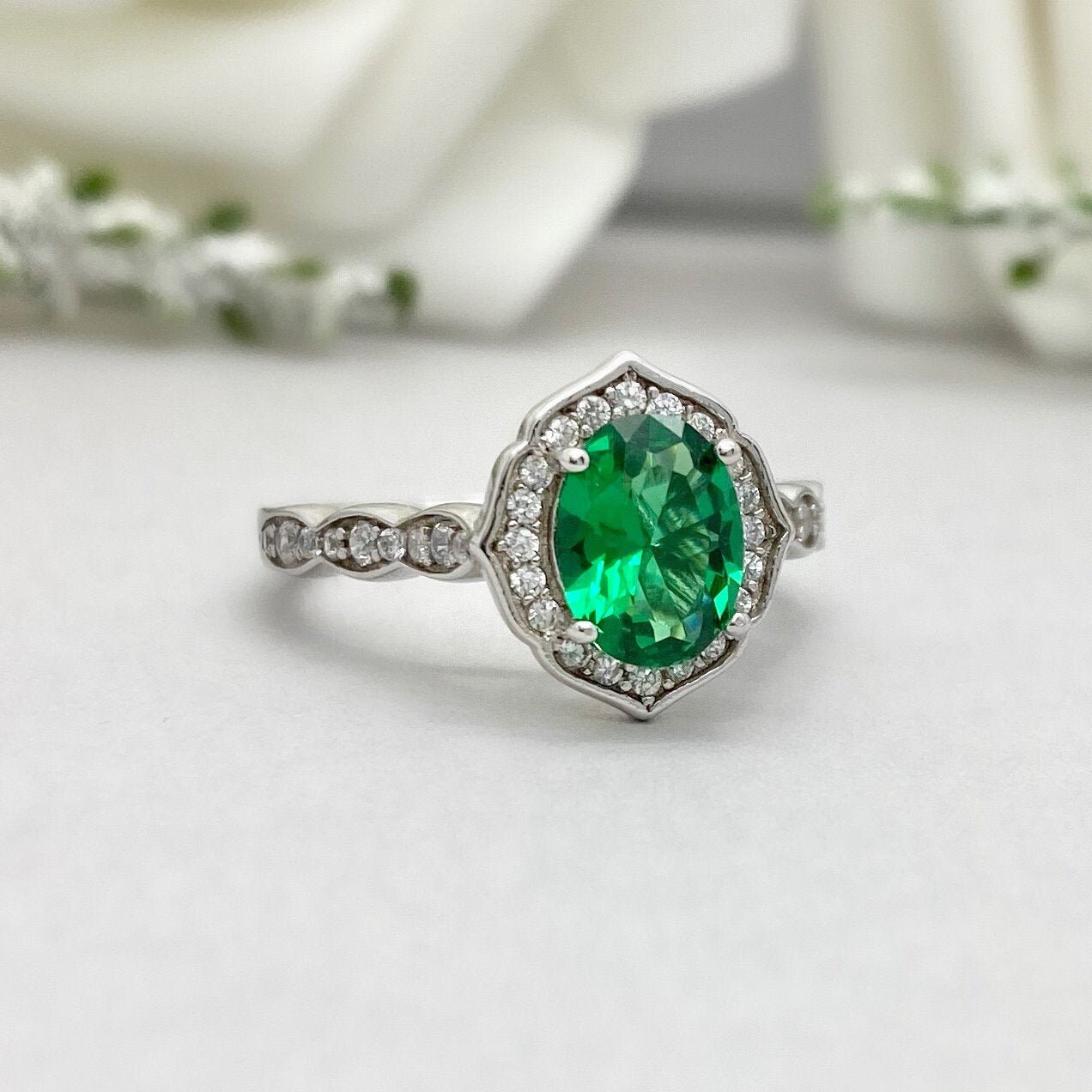 Oval Emerald Engagement Ring Lab Emerald Wedding Ring - Etsy