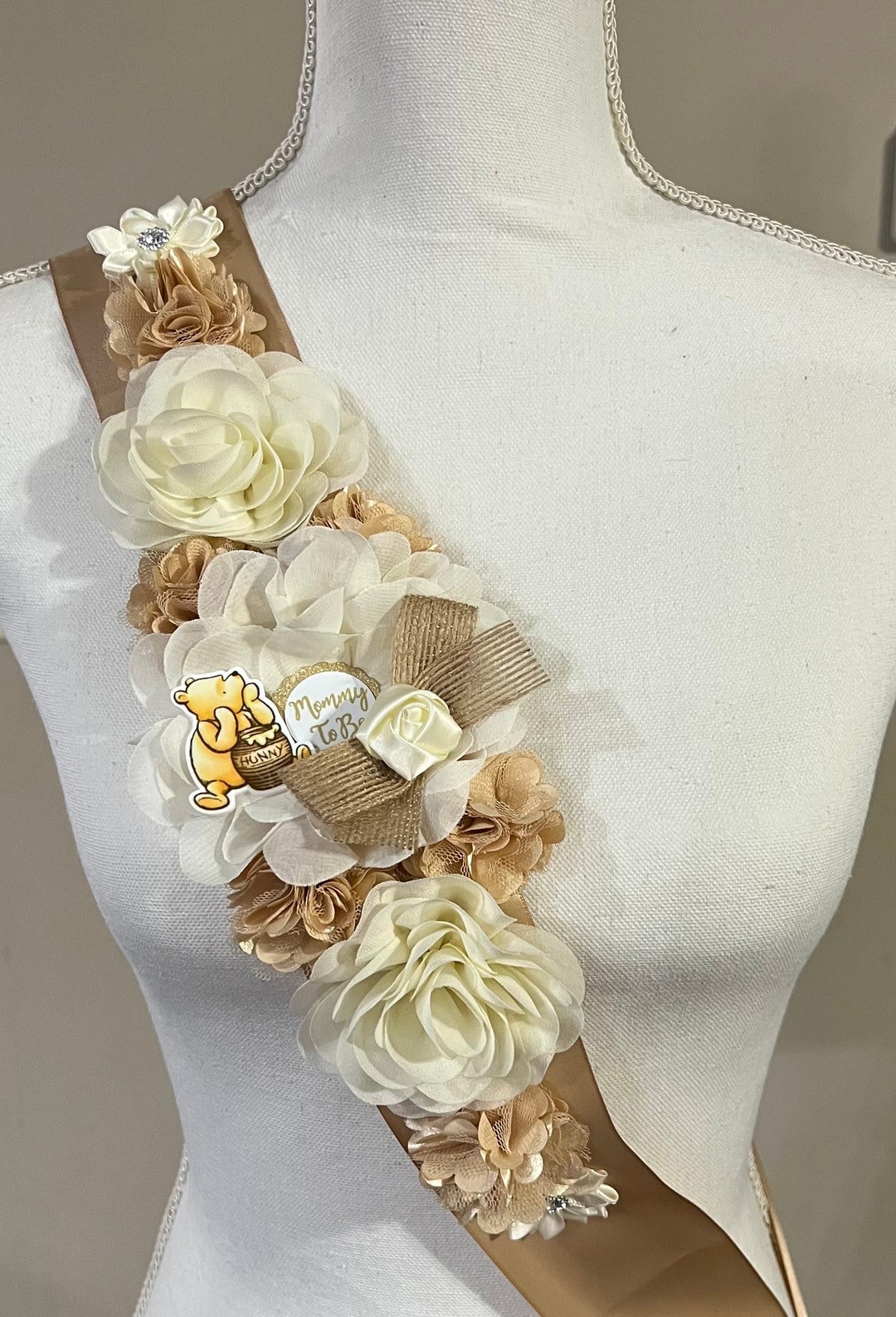 Classic Winnie the Pooh Baby Shower Shoulder Sash , Mommy Sash , Baby ...