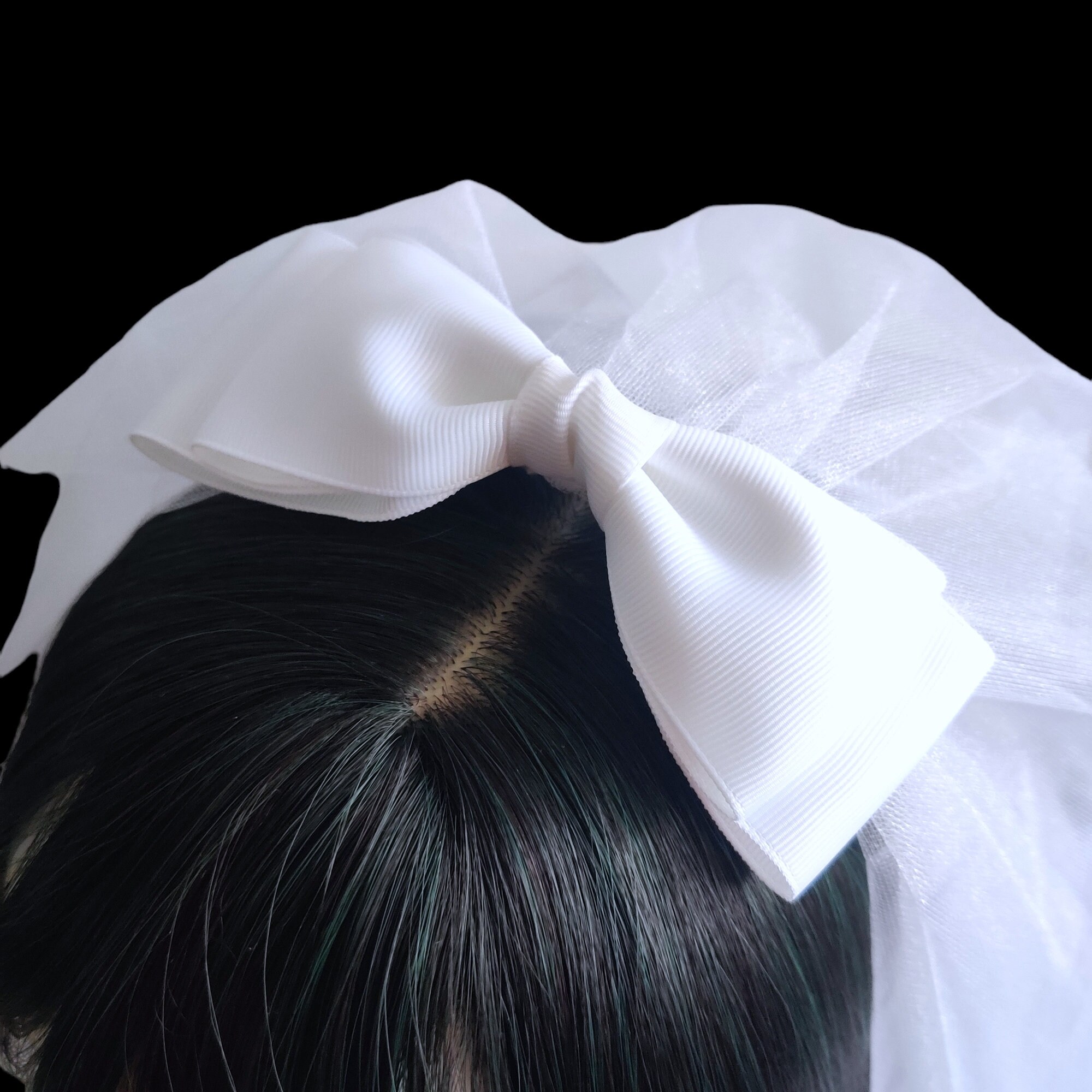 White Bow Wedding Veil: Short Bridal or Bachelorette Veil - Etsy