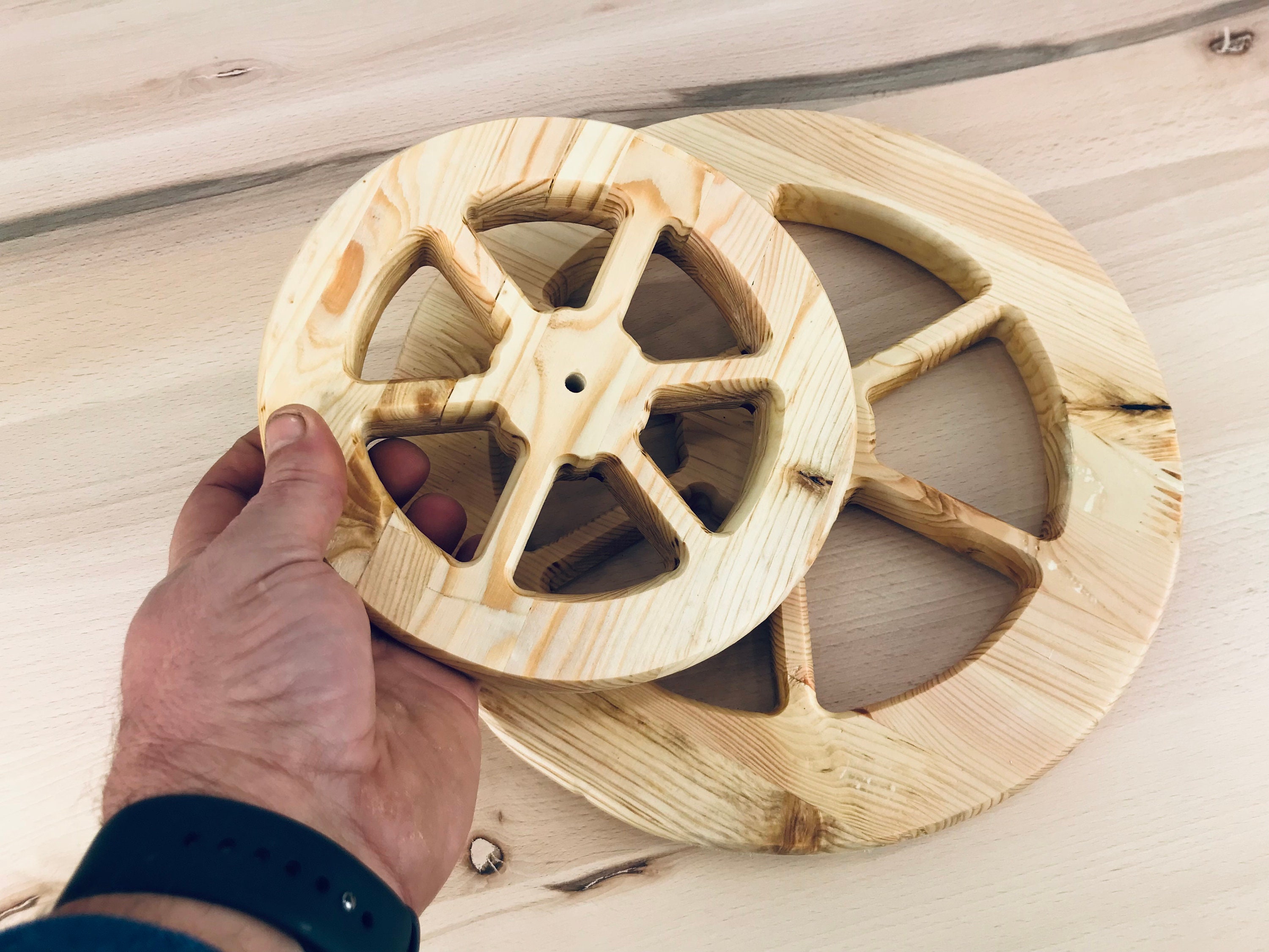 Wheel Wooden\handmade\pine\6-16 Inches\natural - Etsy