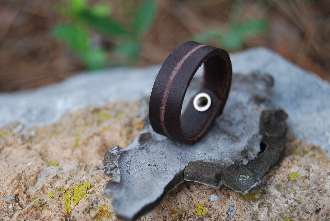 Handmade Leather Ring. Men's Ring With Central Line. Handmade Leather ...