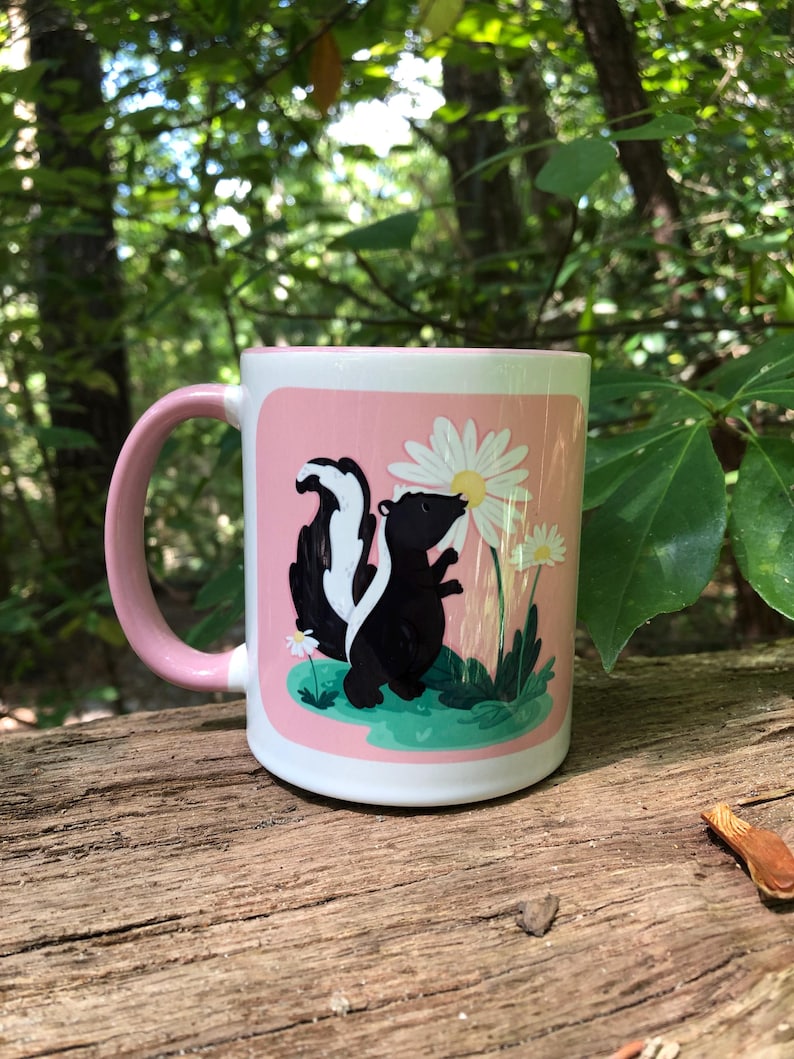 Skunk Smelling Daisies Mug by Earth Curious Art Co - Etsy