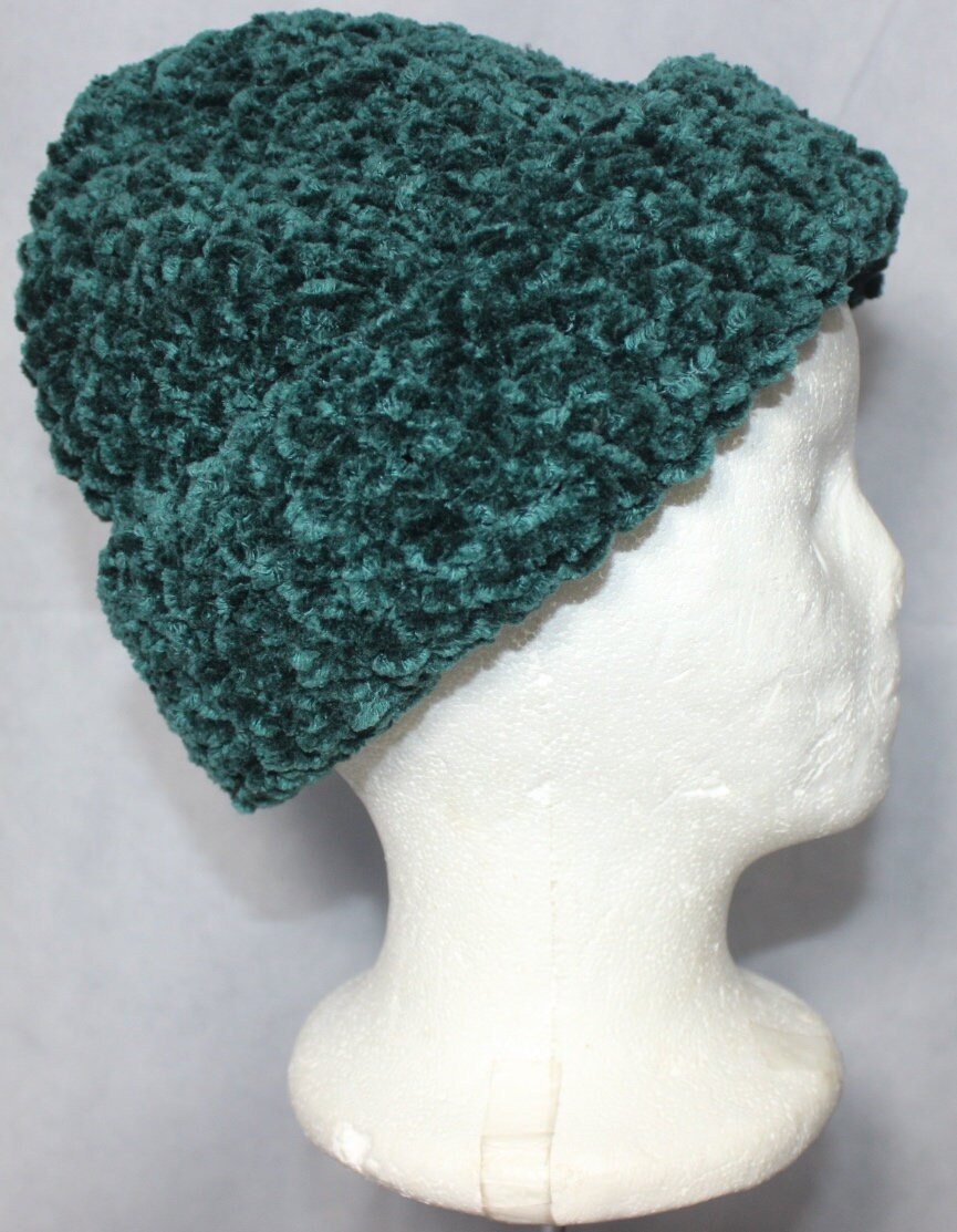 Handmade Green Hat and Scraf Set - Etsy UK