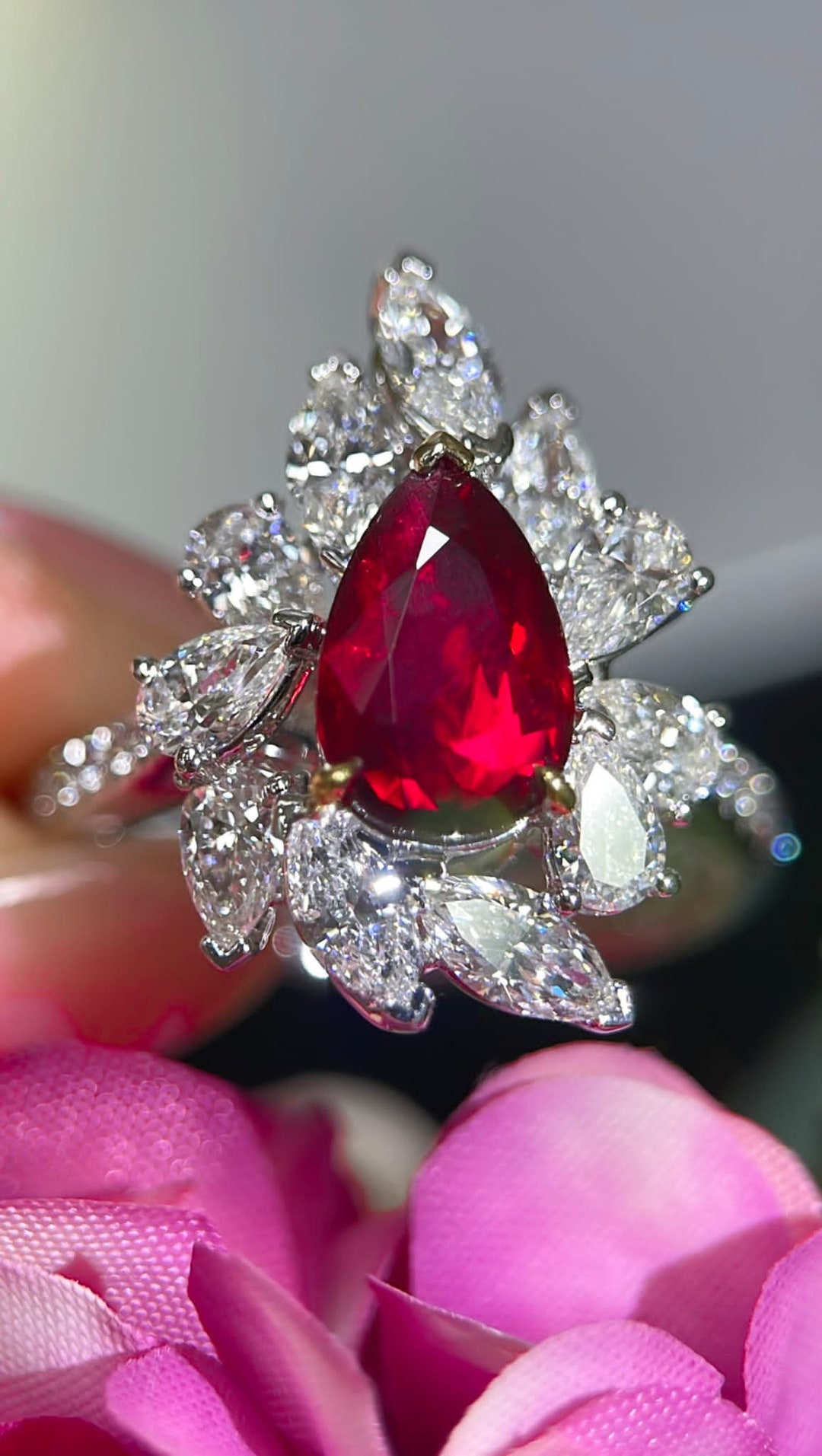 Ruby Ring 2.03ct Sang De Pigeon Pear Cut and Side Diamonds 18k Gold ...
