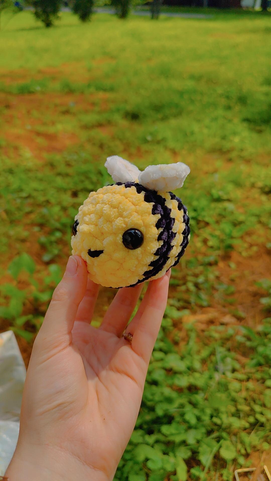 Bee- Handmade Crochet Bee Stuffed Animal Amigurumi Plushie Toy Decor - Etsy