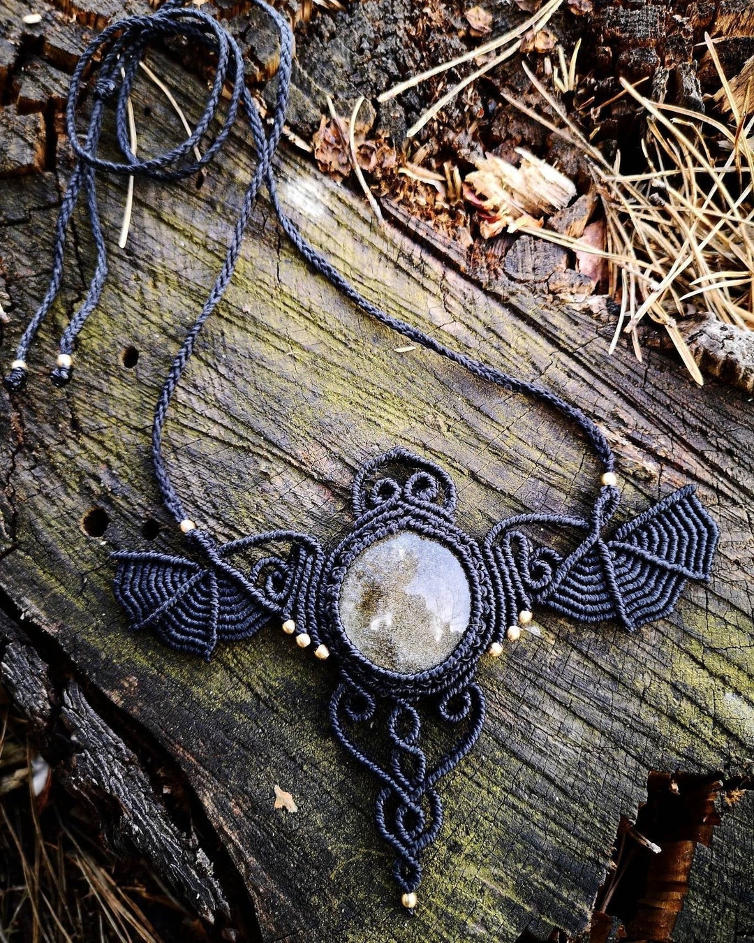 Macrame Obsidian Stone Necklace in Shape of a Dragon toothless How to ...
