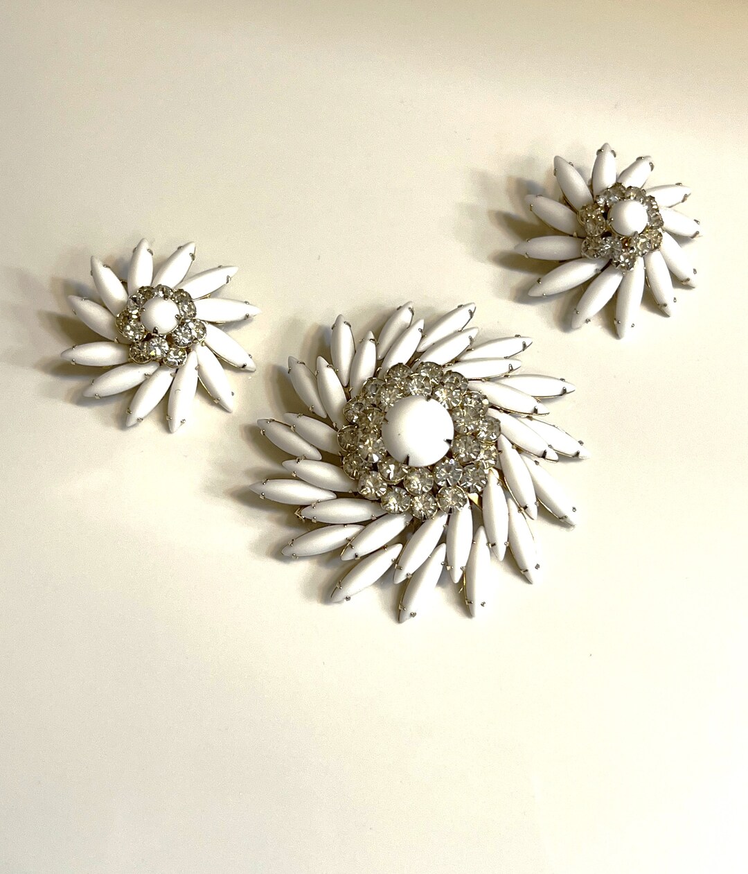 Vintage Judy Lee 1950/60's Signed Elegant Gold Plated Navette Cut Milk ...