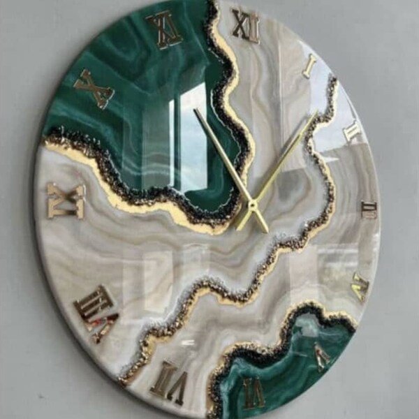 Epoxy Resin Clock - Etsy