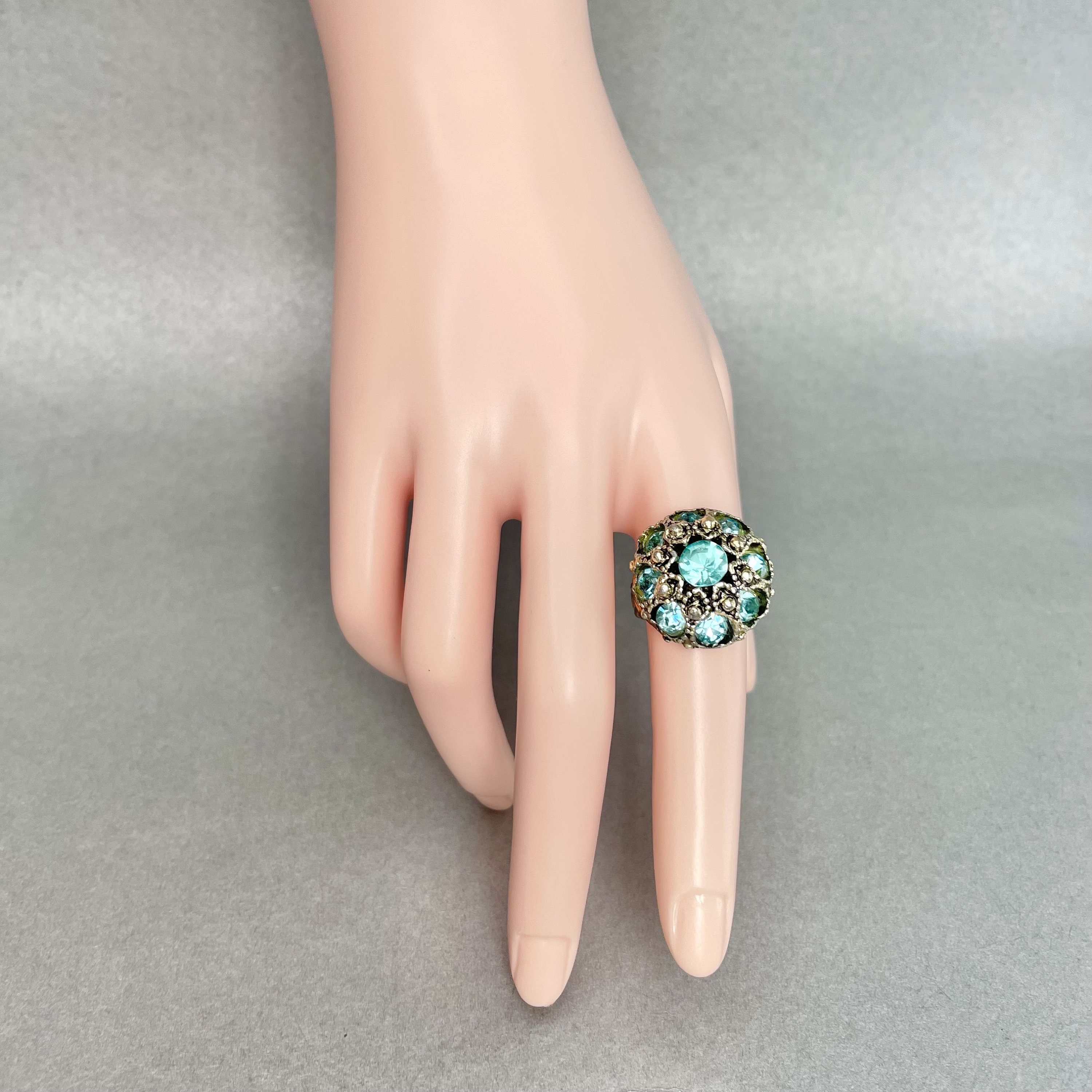 Vintage Blue Stones Ring Light Gold Tone Light Blue Round - Etsy