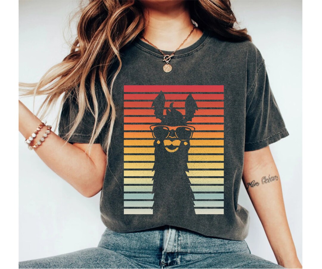 Vintage Retro Style, Llama Alpaca 80s Llama Lovers, Gift Shirt Men ...
