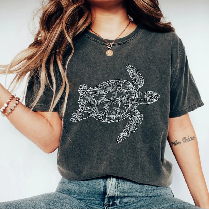 Turtle T Shirt - Etsy