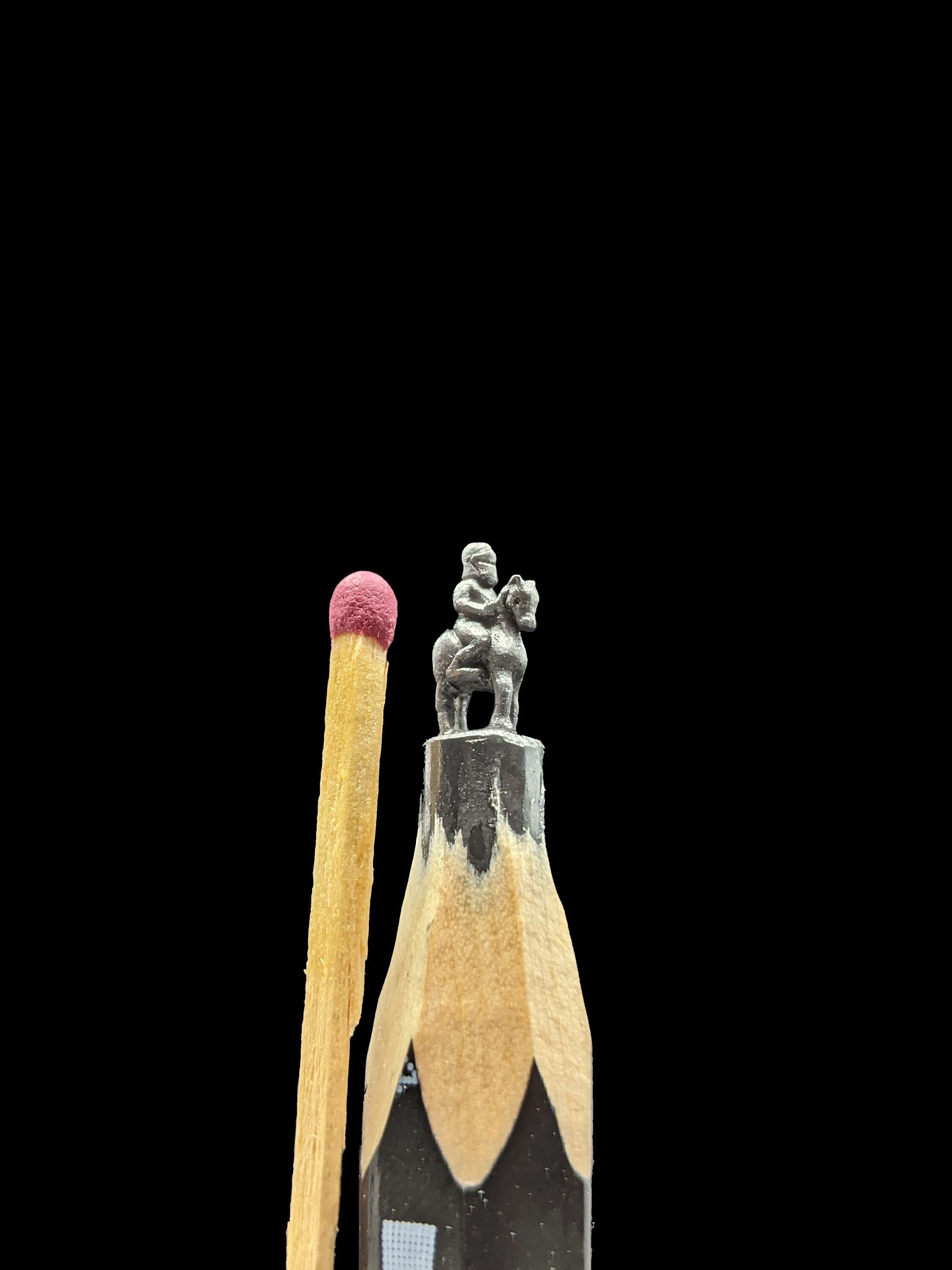 Carved Pencil Lead Artist