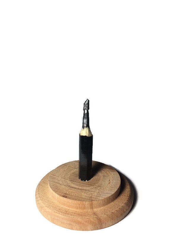 Wolf Head Pencil Carving / Howling Wolf / Wolf Statue / Wolf - Etsy