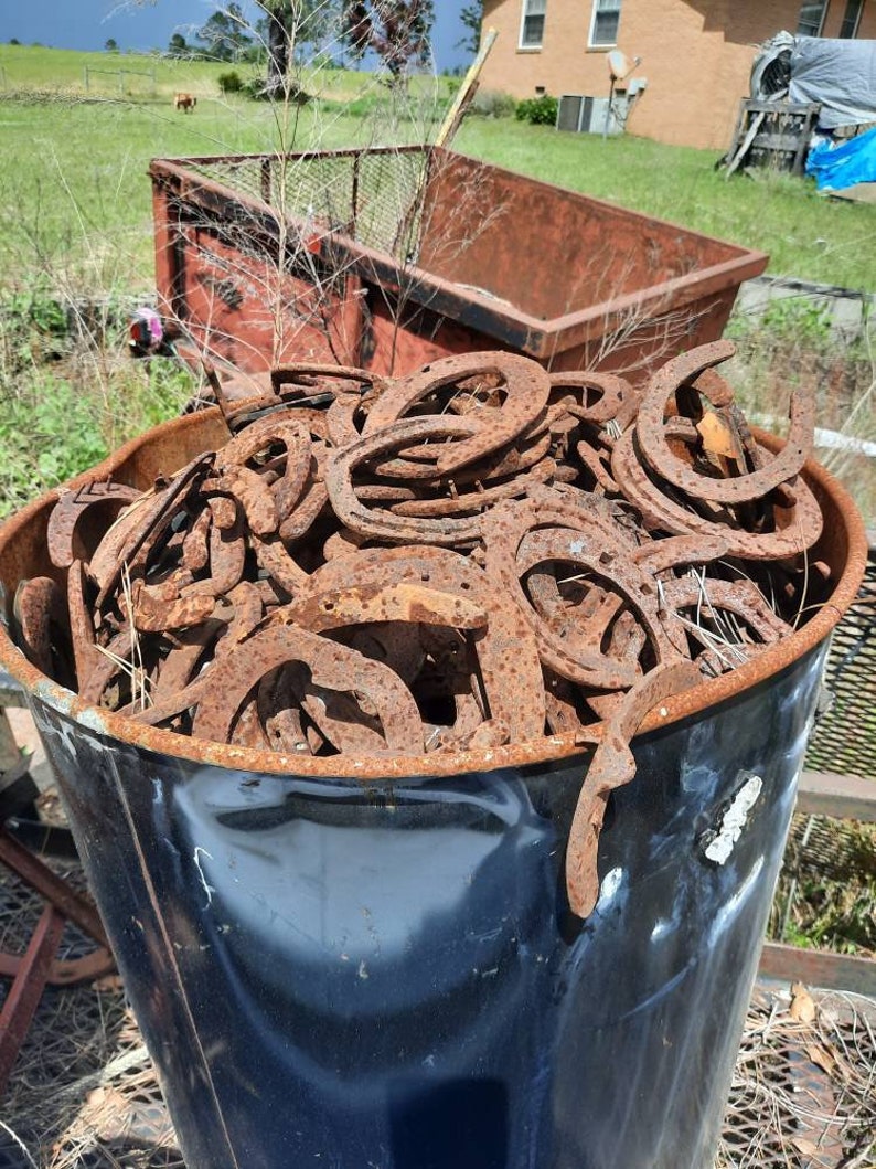 20 Old Used Rusty Horseshoes in Various Sizes - Etsy