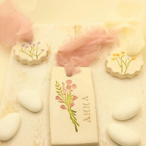 Personalized Placeholder With Ceramic Flowers for Weddings, Events and ...
