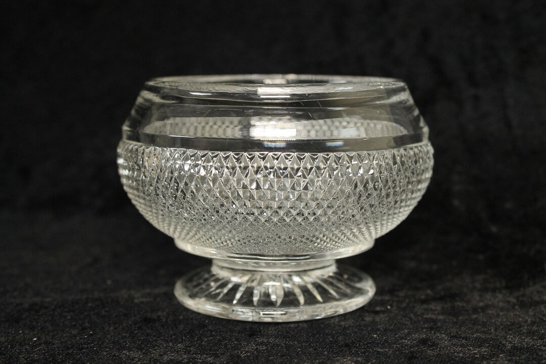 Vintage Pressed Glass Diamond Cut Pattern Posy Bowl With Foot Decor ...