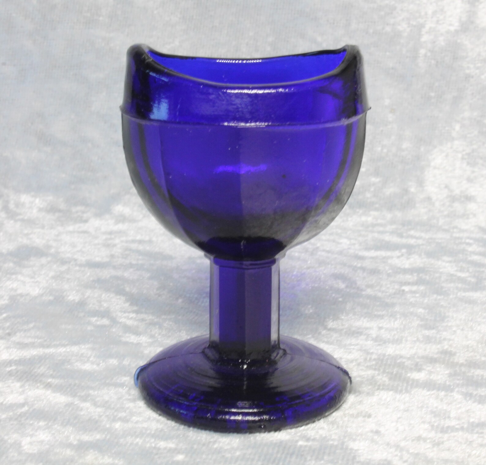 Antique Vintage Cobalt Blue Faceted Glass Pedestal Eye Bath Early 20th ...
