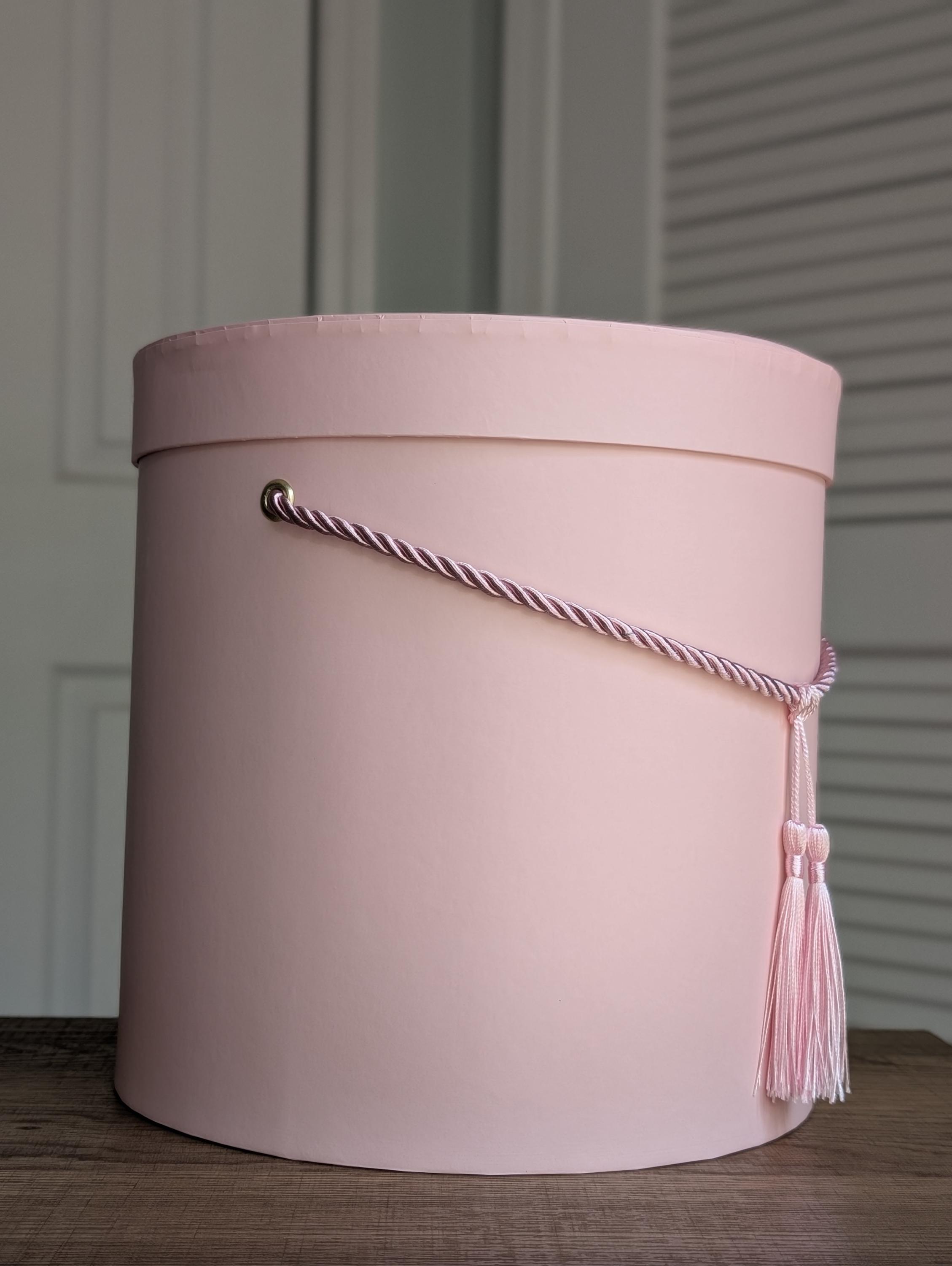 Luxury Round Gift Box Hat Box – Elegant Gifting Reimagined - Etsy