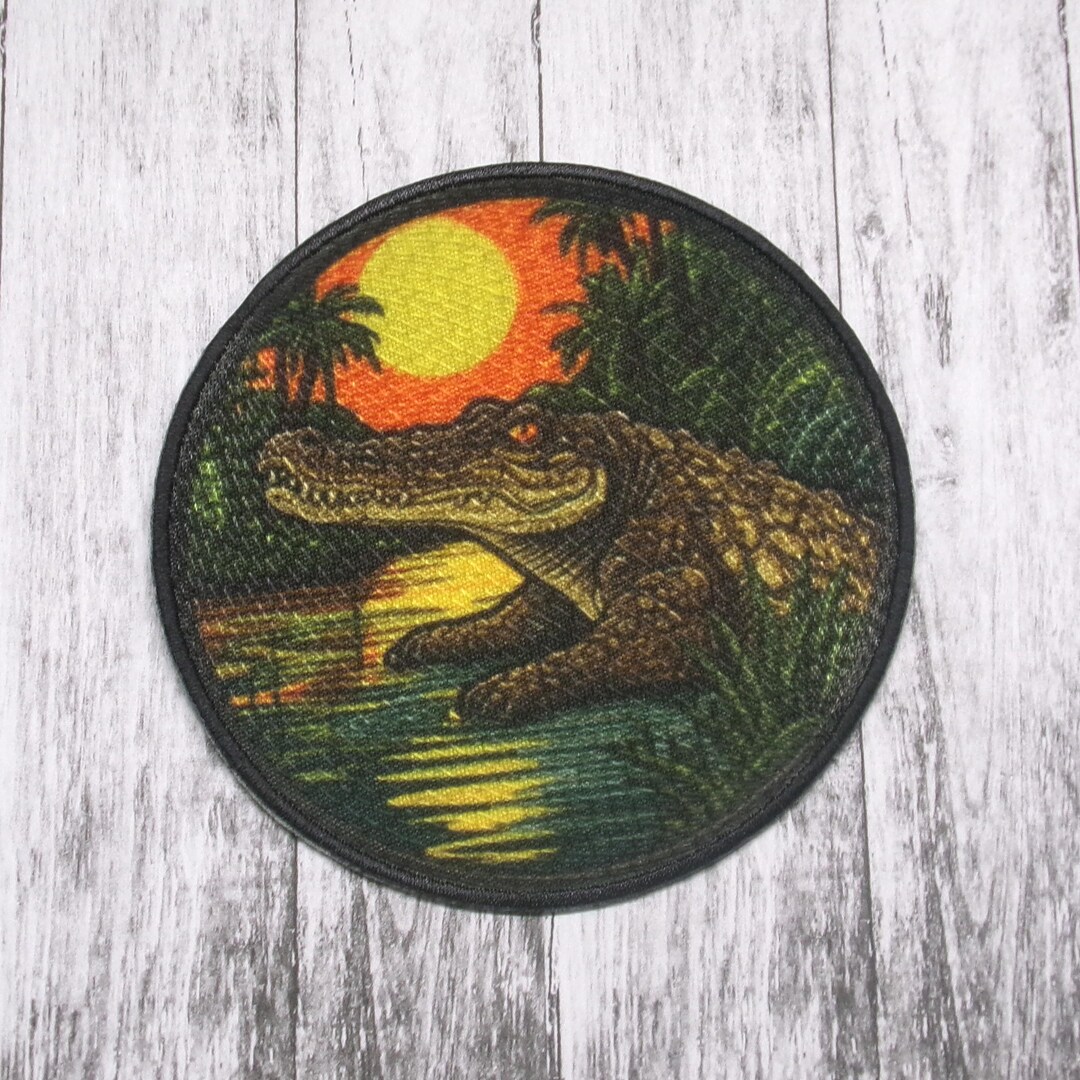 Alligator Patch Iron-on Applique for Jacket, Clothing, Backpack, Tote ...