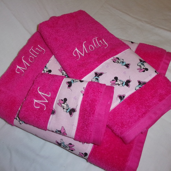 Minnie Mouse Bath Set - Etsy