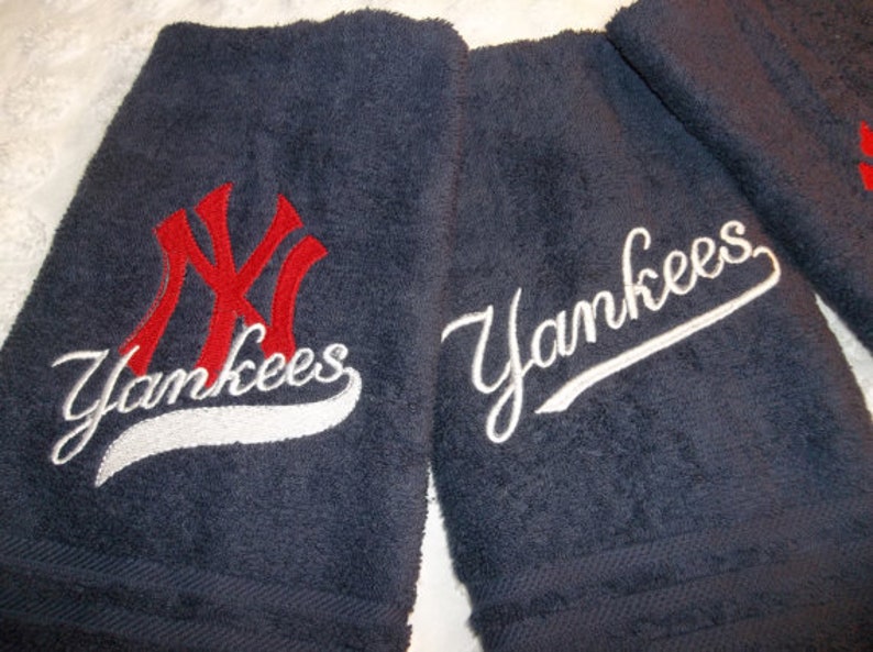 3 Piece New York Yankees Embroidered Hand Towels NY Yankees | Etsy