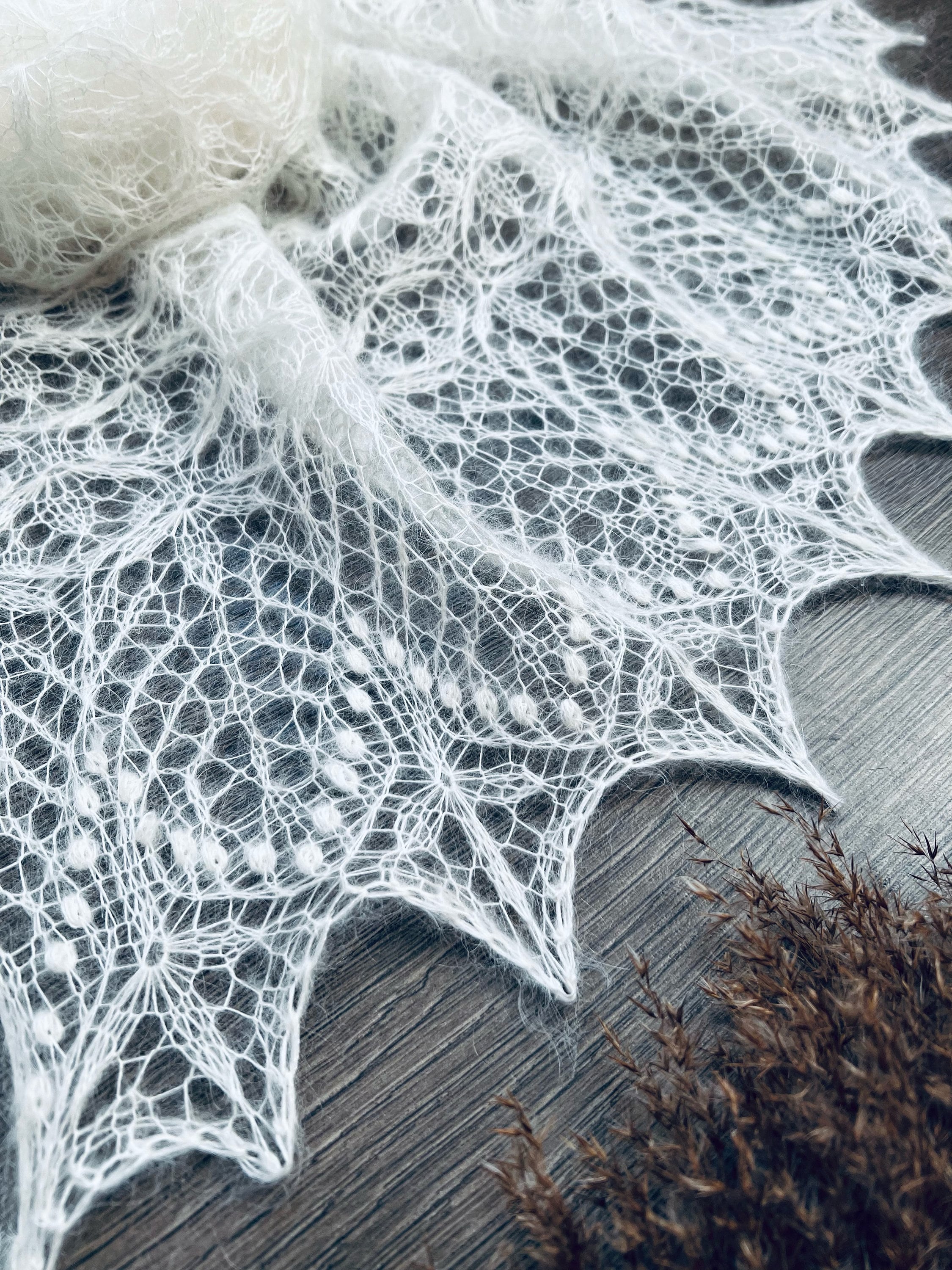 Beautiful Hand Knit Lace Shawl, Wedding Luxury Kidsilk Lace Bridal ...