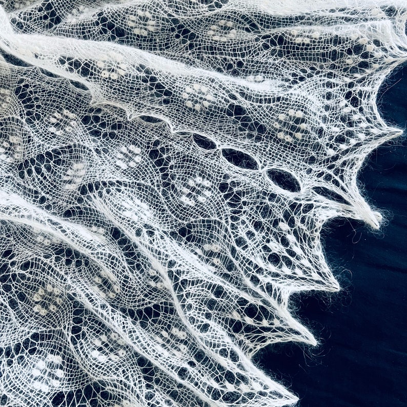 Beautiful Hand Knit Lace Shawl, Wedding Luxury Kidsilk Lace Bridal ...