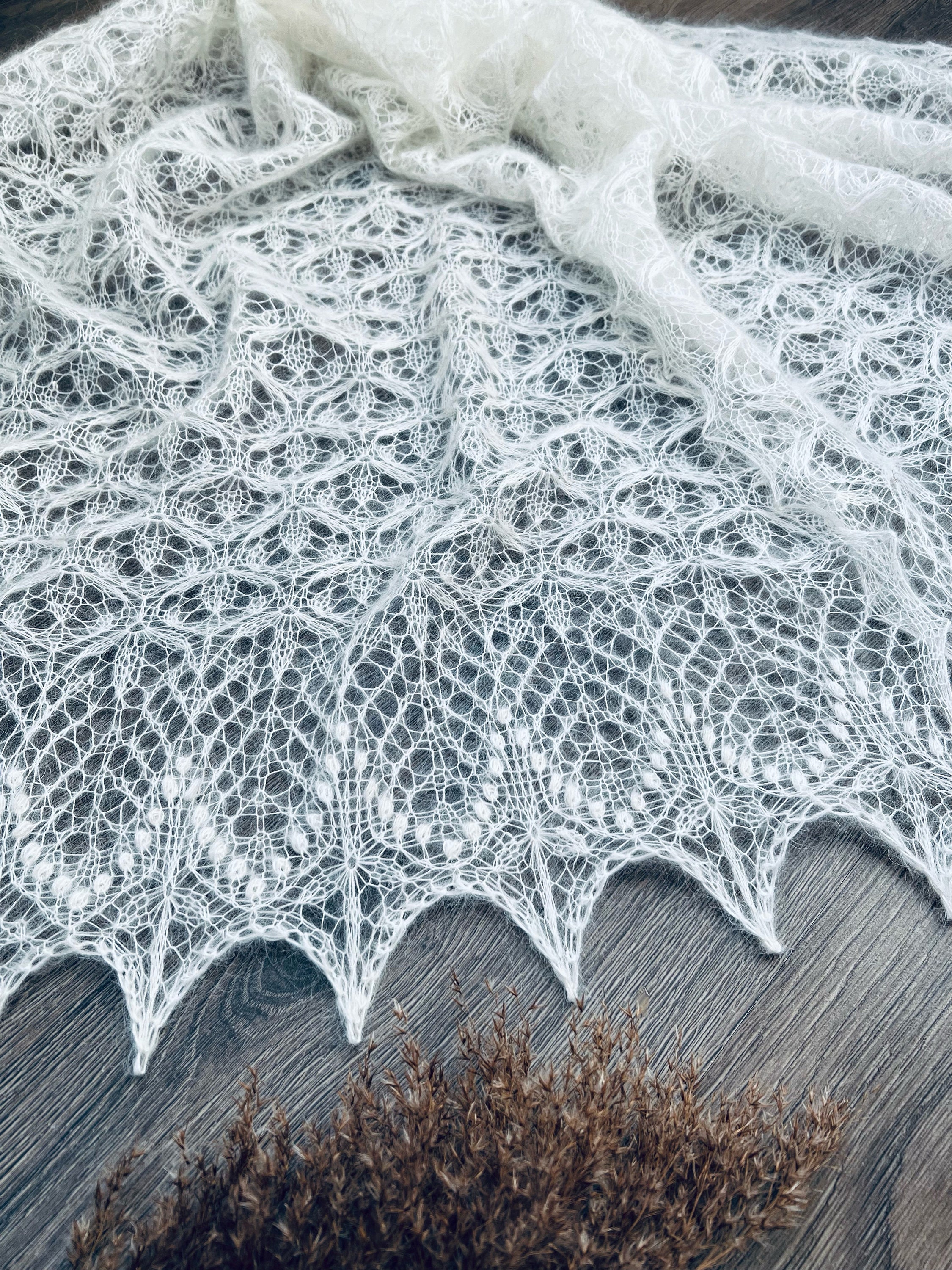 Beautiful Hand Knit Lace Shawl, Wedding Luxury Kidsilk Lace Bridal ...