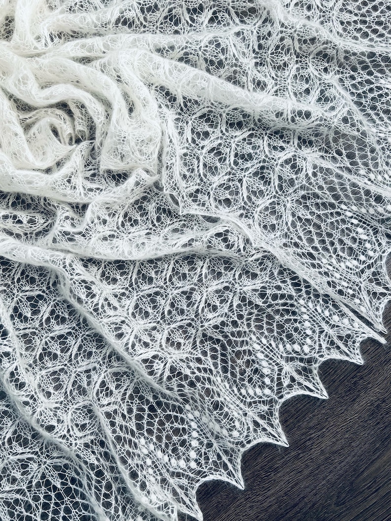 Beautiful Hand Knit Lace Shawl, Wedding Luxury Kidsilk Lace Bridal ...