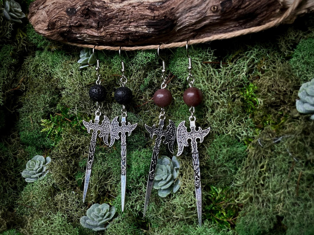 Battle Axe Earrings: Jewelry for Renaissance Faire | Fantasy Jewelry ...