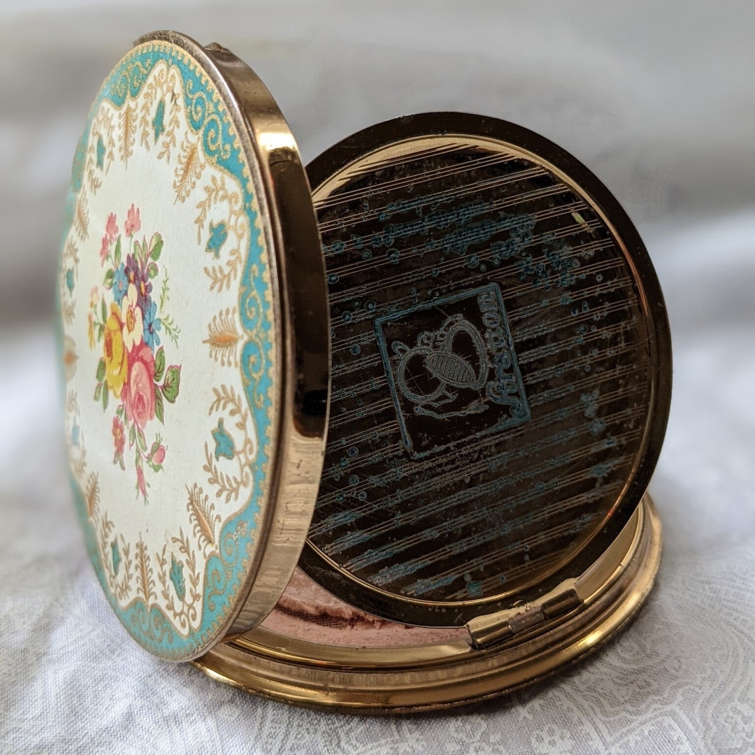1940's Stratton Compact - Etsy