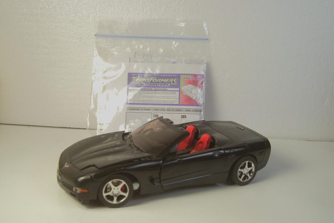 Transformers Alternators Corvette C5 Z06 Battle Ravage 1/24th Scale W ...
