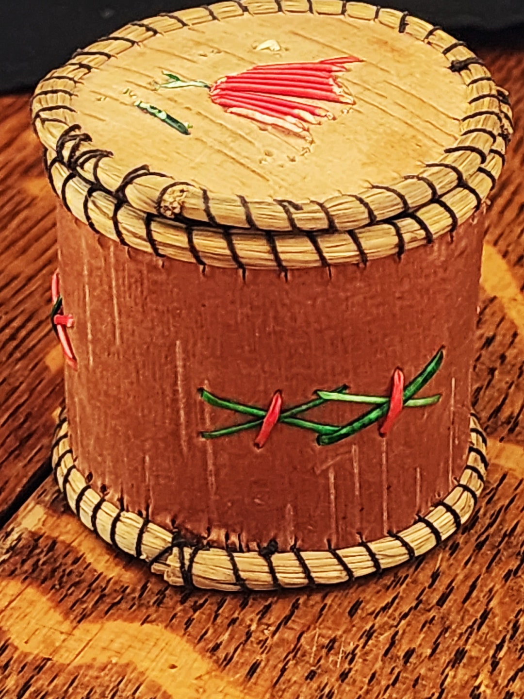 Vintage Early 19th Center Chippewa Birchbark Quills and Sweetgrass Box ...
