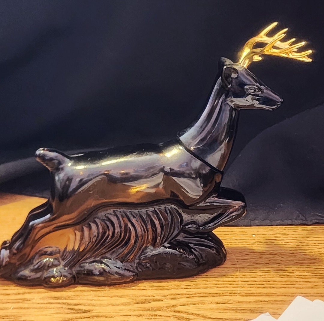 Vintage Pair of Avon Buck Bottles Available in Each. Beautiful Bucks ...