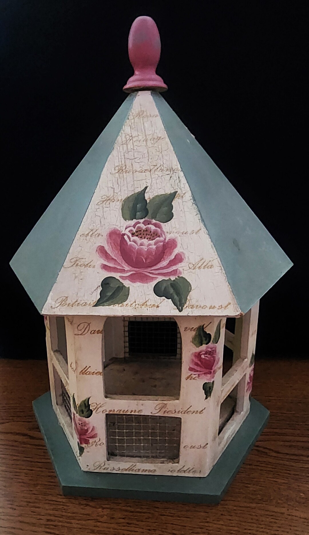 Vintage 14" Green & Pink Roses Bird Feeder That Sits on Railing - Etsy