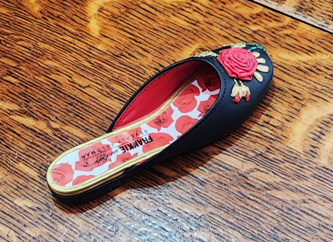 Vintage Just the Right Shoe Miniature Black Slipper With Red Flowers - Etsy