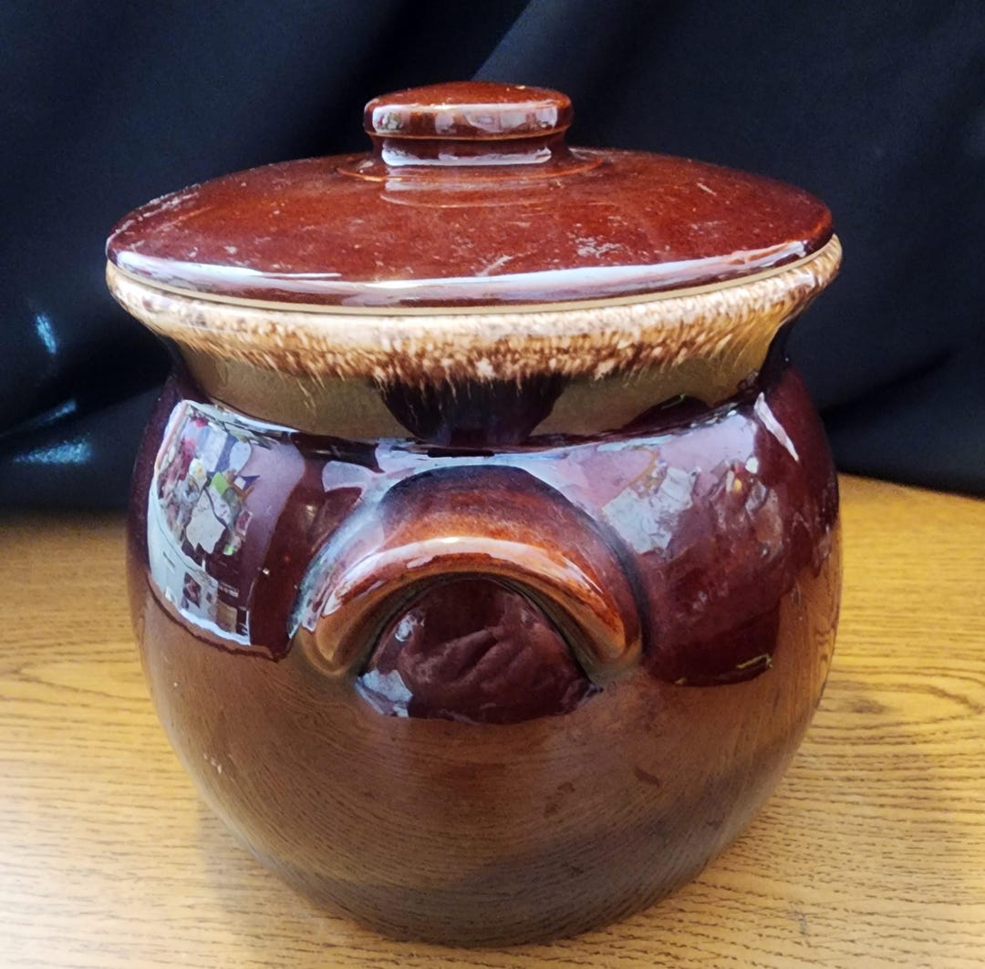 Vintage Hull Pottery Bean Pot With Lid - Etsy