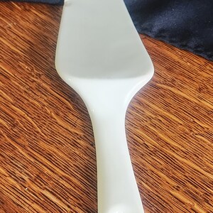 Vintage Porcelain Pie Server - Etsy