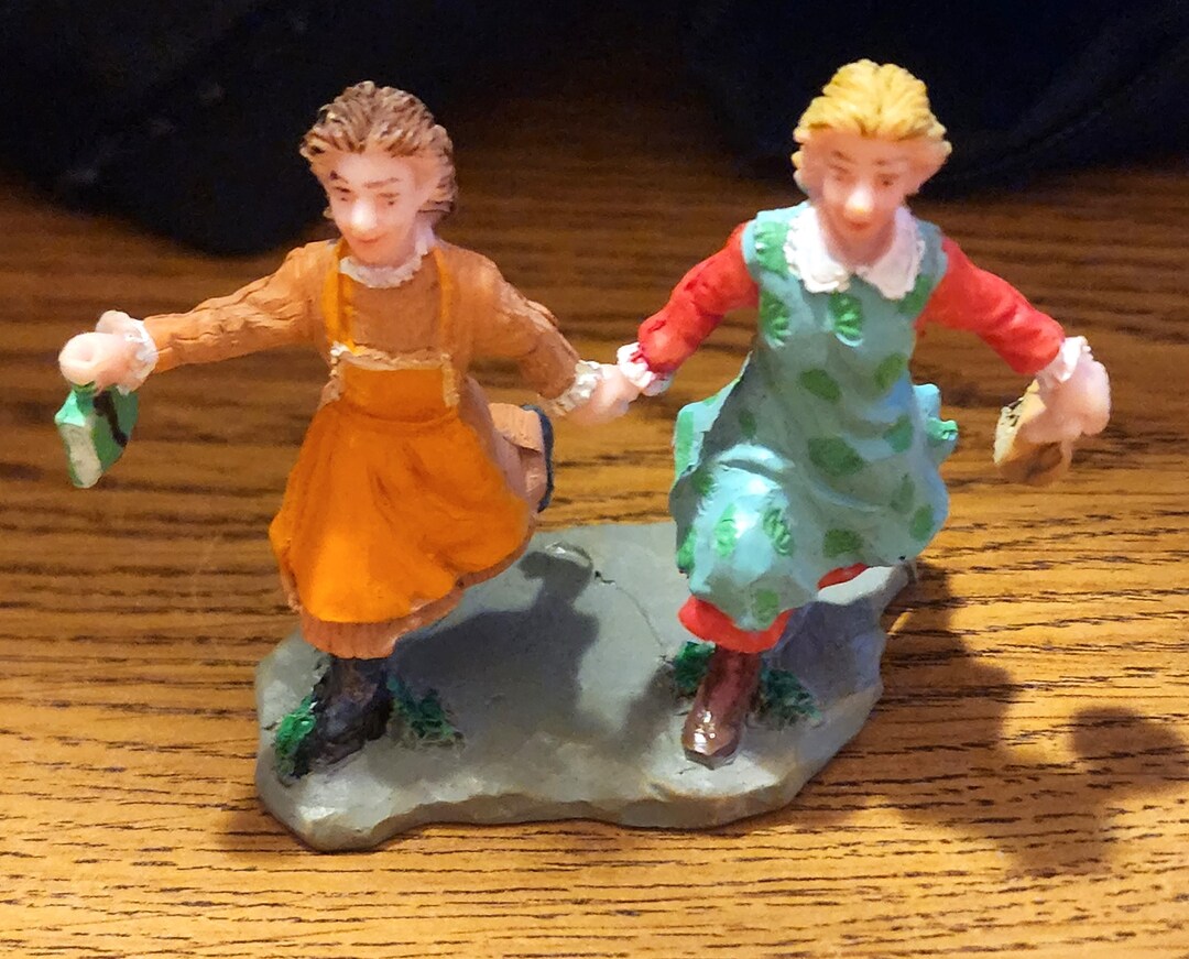 Vintage 2 Girls Holding Hands for a Village or Carnival - Etsy