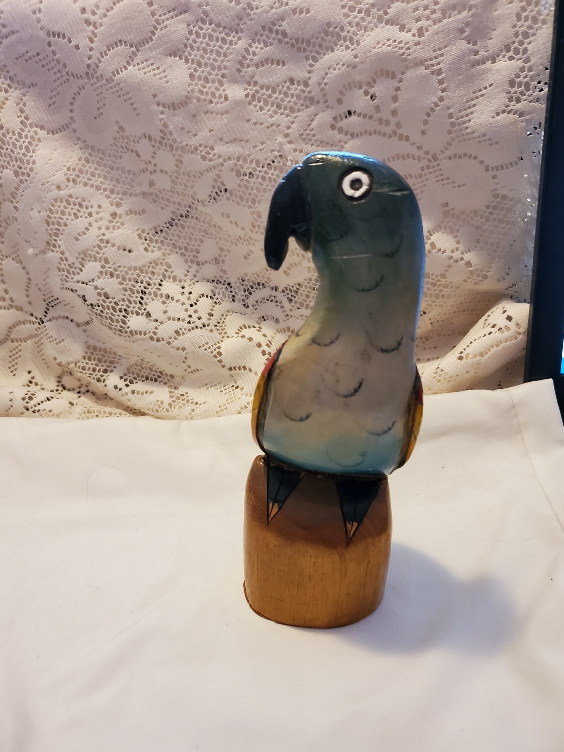 Vintage Hand Carved and Painted Parrot - Etsy
