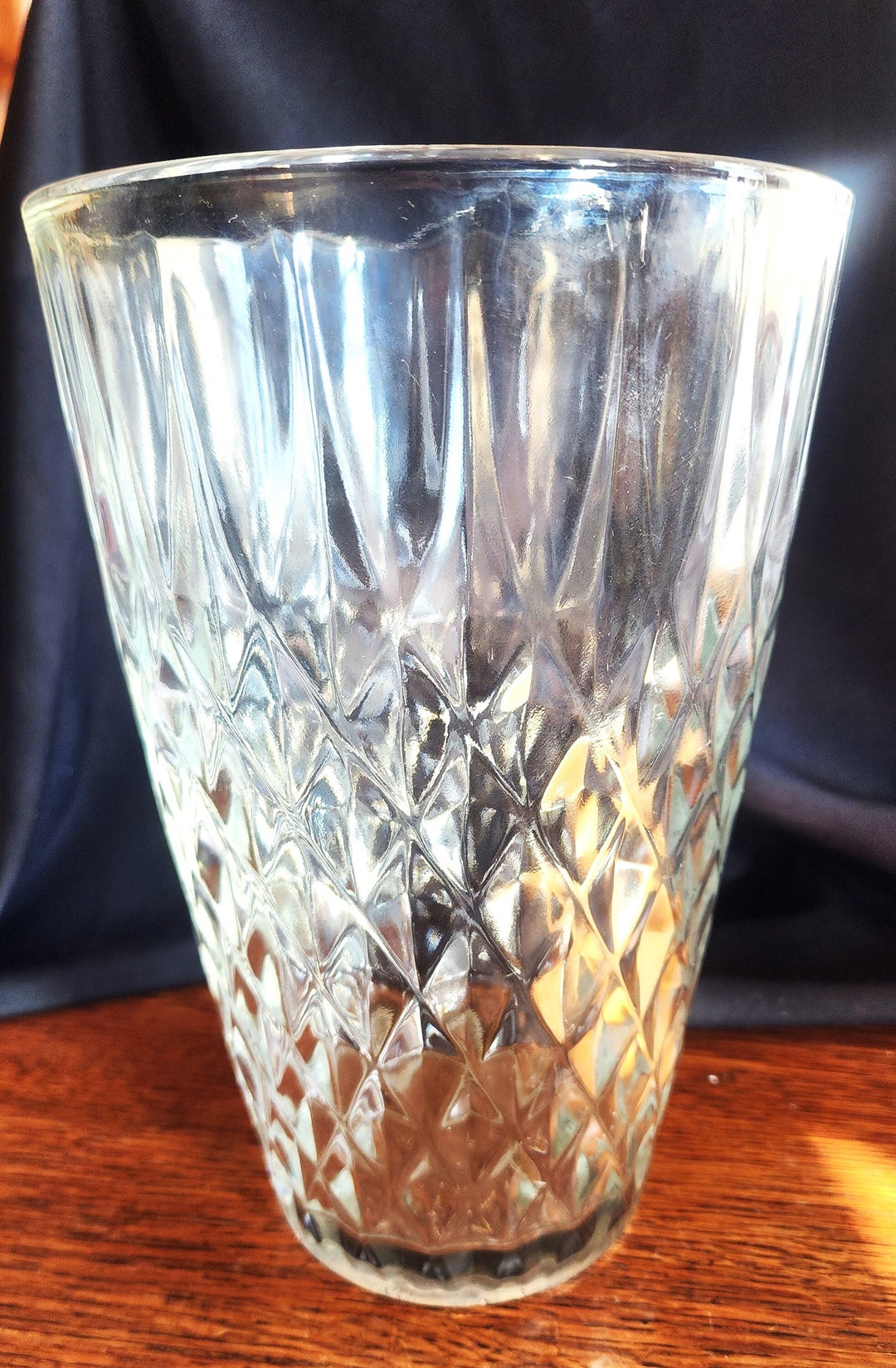 Vintage 10" Diamond Pattern Cut Crystal Vase - Just Beautiful! - Etsy