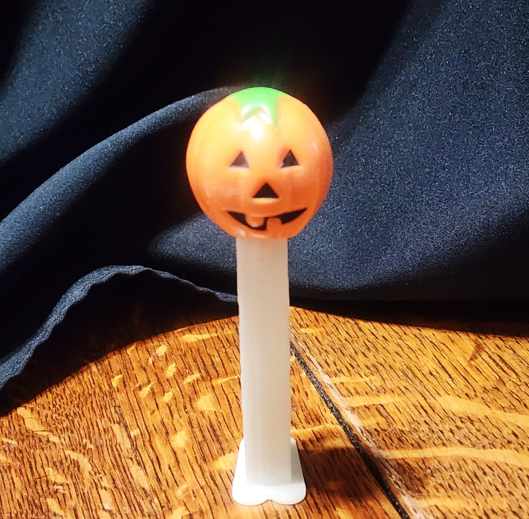 Vintage 1980 Glow in the Dark Pumpkin Pez - Etsy