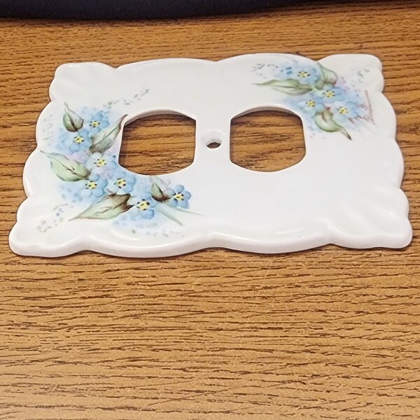 Vintage Outlet Cover - Etsy
